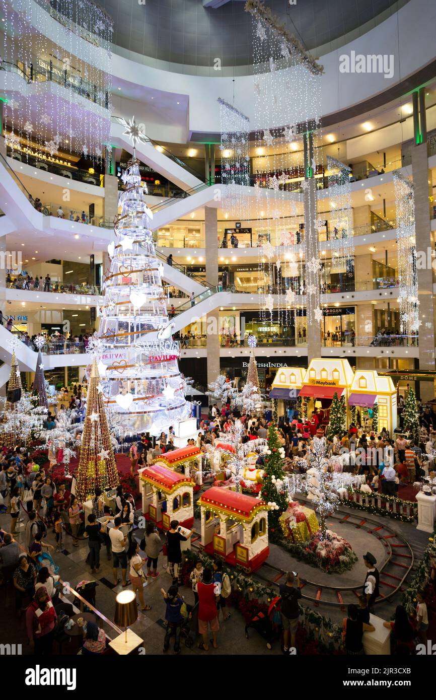 Kuala Lumpur, Malaysia - November 29, 2015: Interior of Pavilion Kuala ...