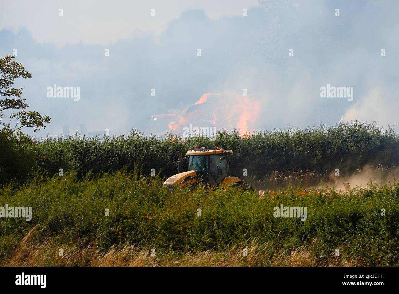 Farmer burning straw hi-res stock photography and images - Alamy
