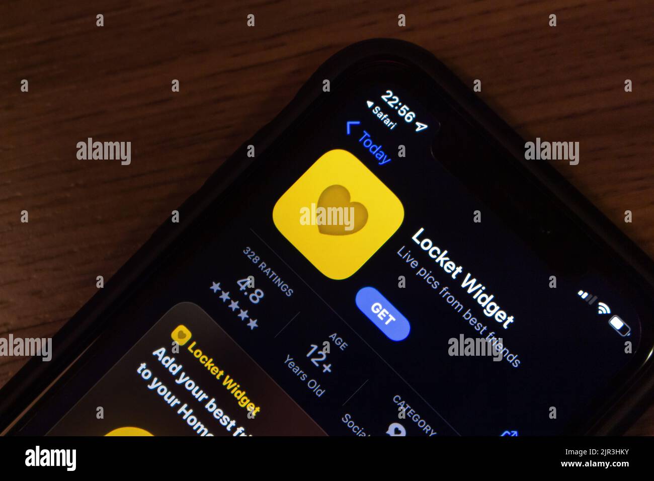 Vancouver, CANADA - Aug 21 2022 : Locket app, a widget app that shows ...