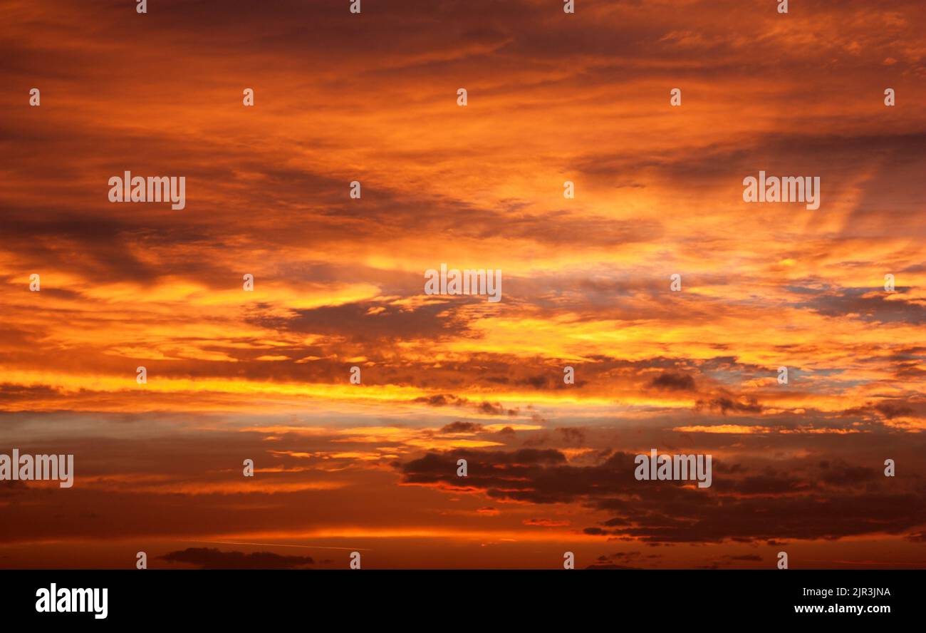 Evening sunset view of beautiful sky Stock Photo - Alamy