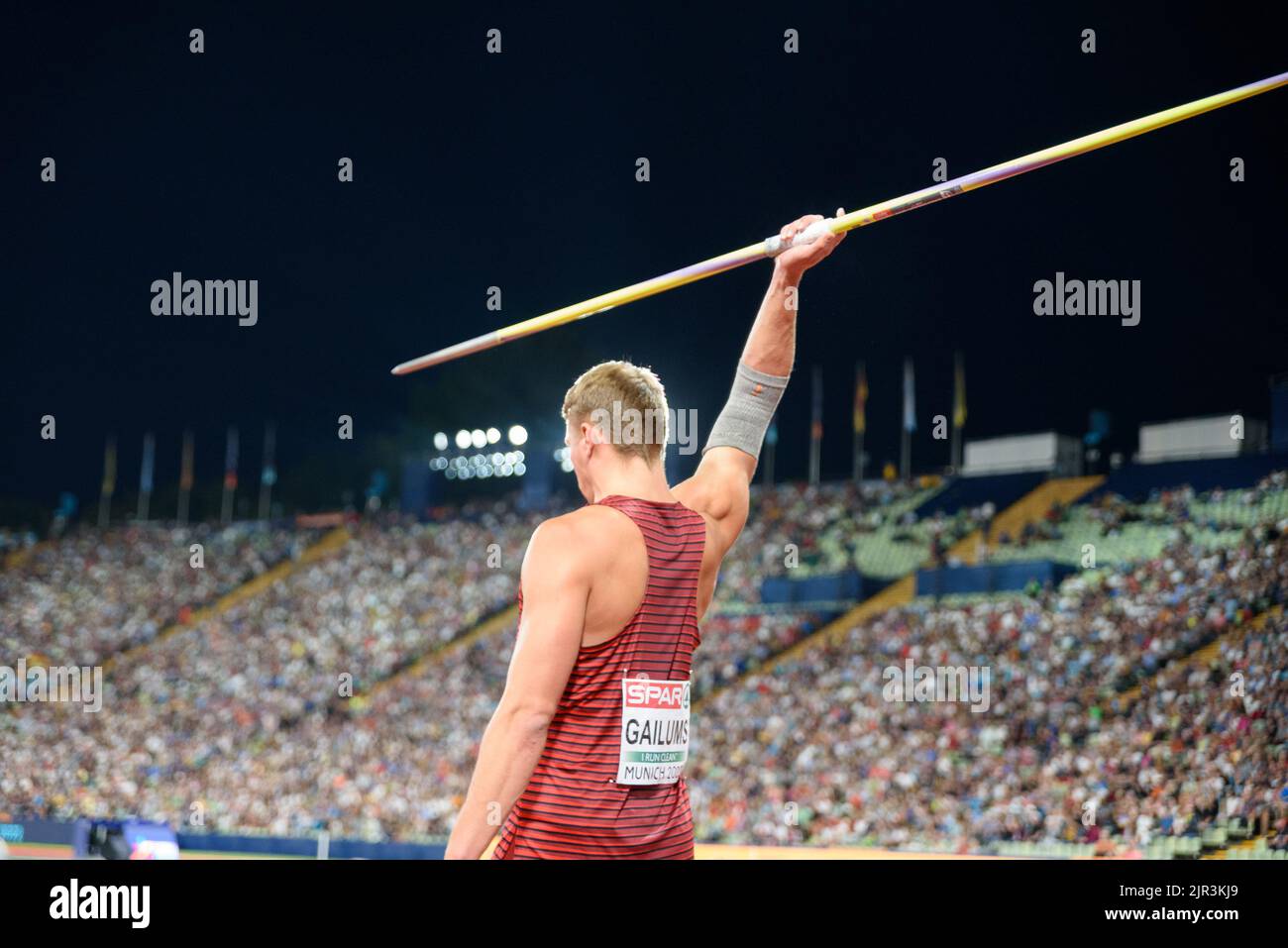 Mens javelin throw final hi-res stock photography and images - Alamy