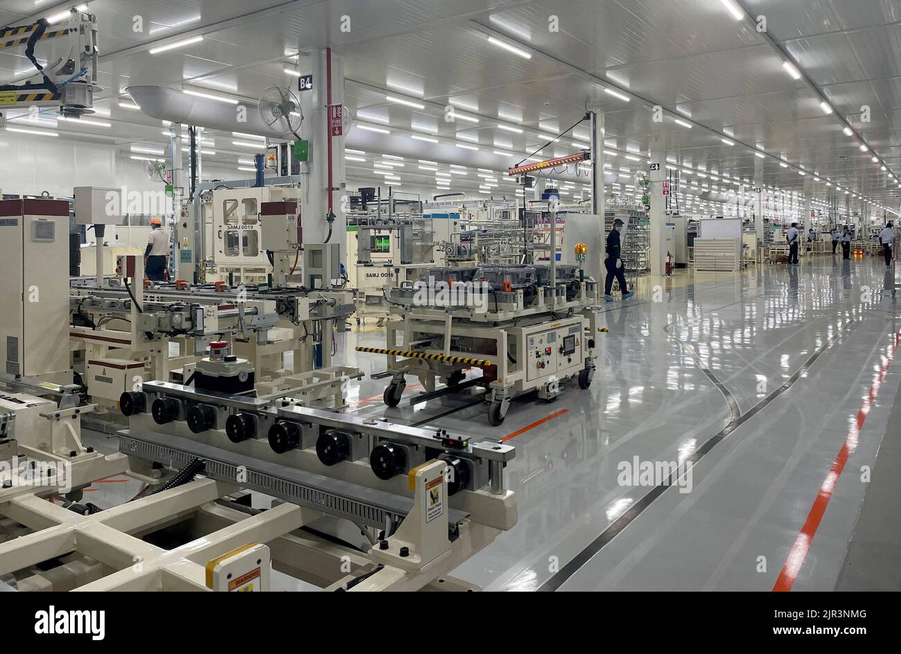 Auto parts factory hybrid hi-res stock photography and images - Alamy