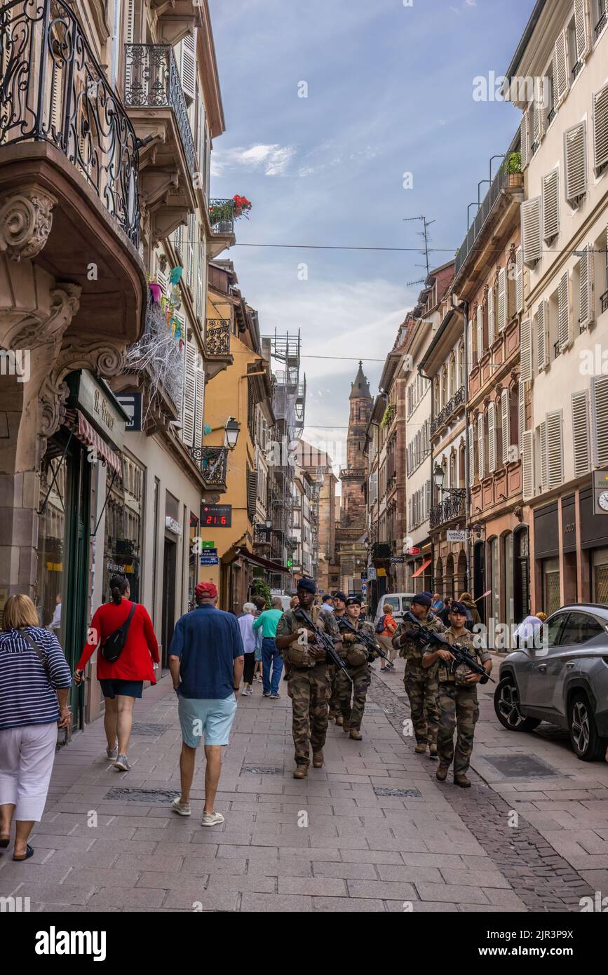 Patrolling the streets hi-res stock photography and images - Alamy