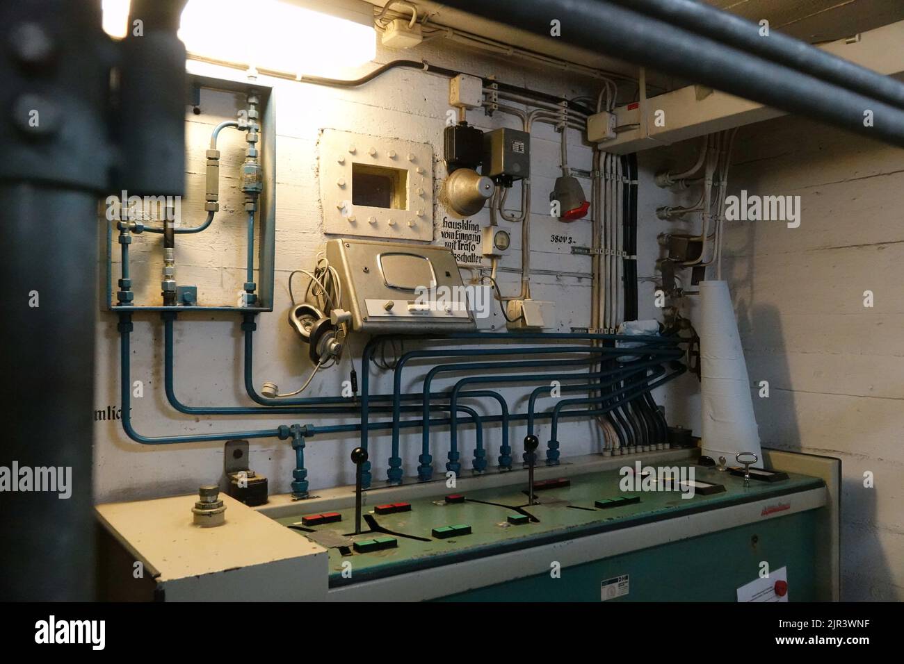 Hamburg, Germany. 25th July, 2022. In the airlock area of the ...