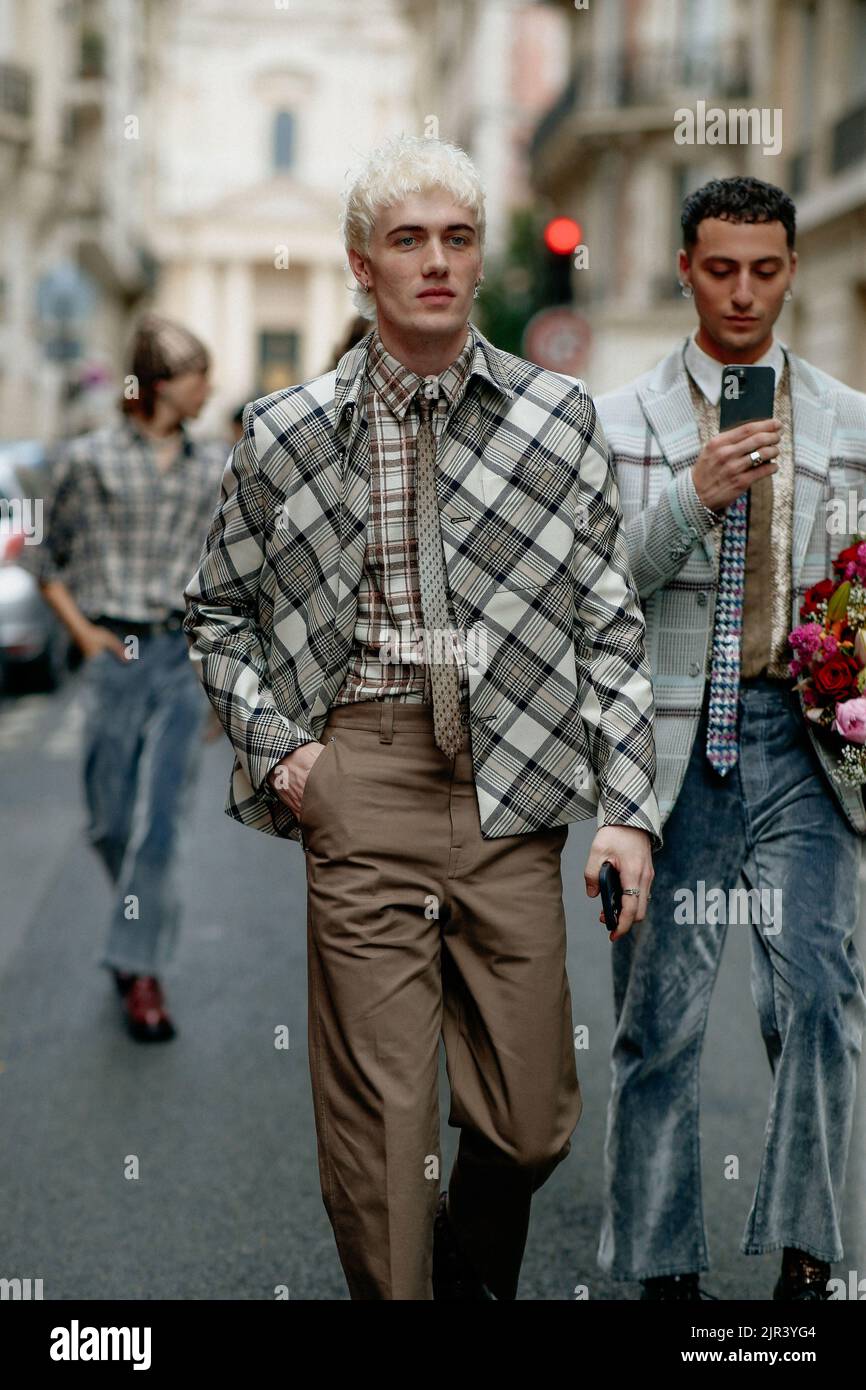 Street style, Tanner Reese and Alexander Roth arriving at Dior Spring ...