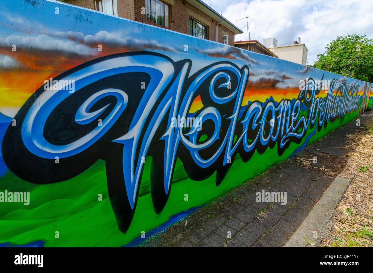 welcome to murwillumbah painted graffiti sign at the entrance to ...