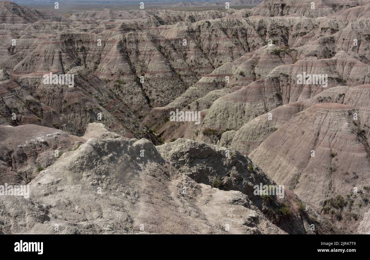 Amazing view of South Dakota Badlands with beautiful rugged sandstone ...