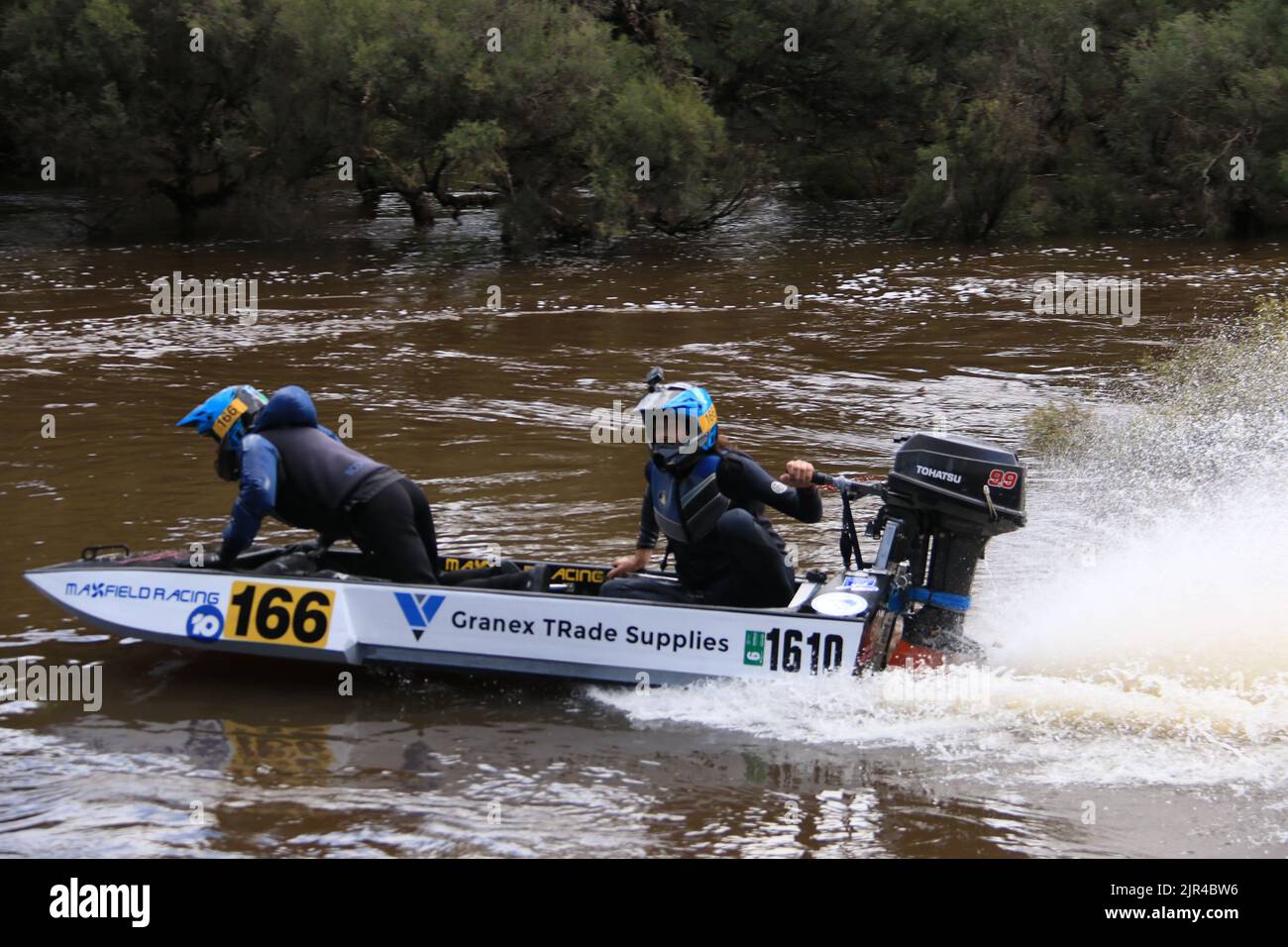Power Boats Passing Through Swan Valley, Avon Descent 2022 Boat Race ...
