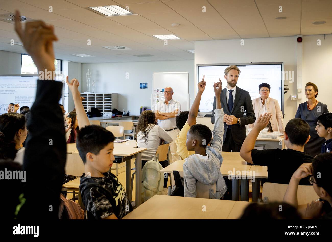 Schoolchildren rotterdam hi-res stock photography and images - Alamy