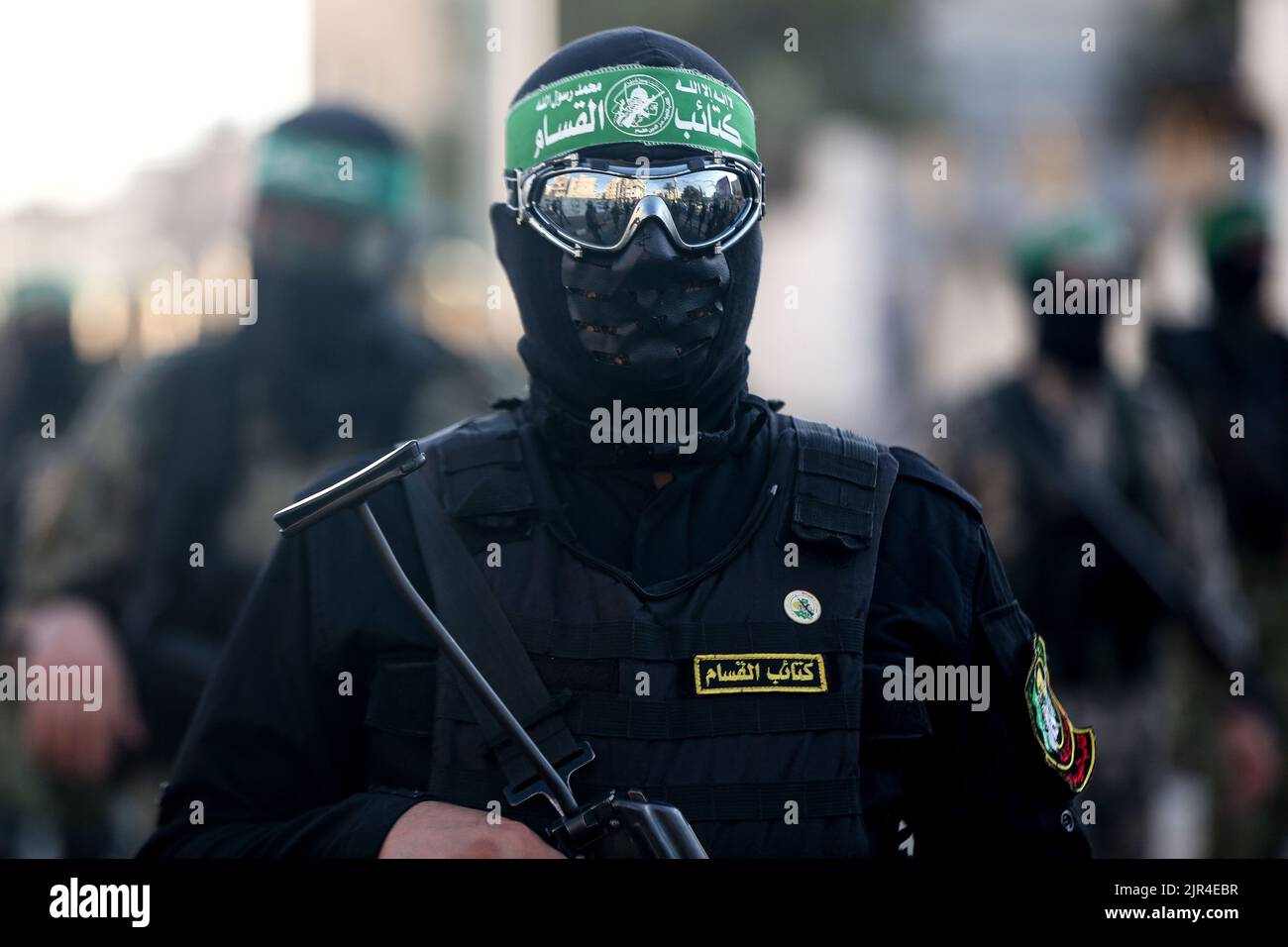 Gunmen from the Izz al-Din al-Qassam Brigades, the military wing of ...
