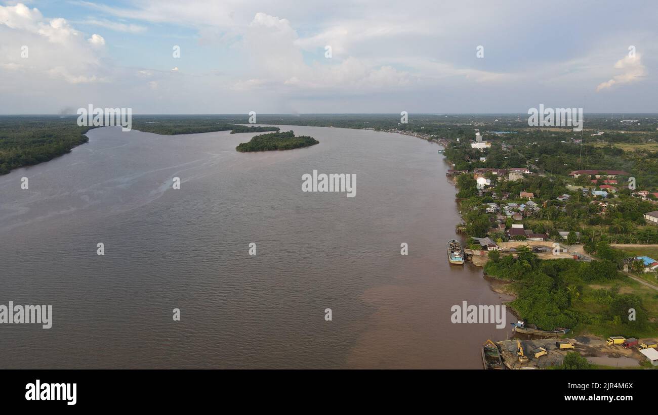 Aerial view of Pulau Telo from top of the bridge Stock Photo - Alamy