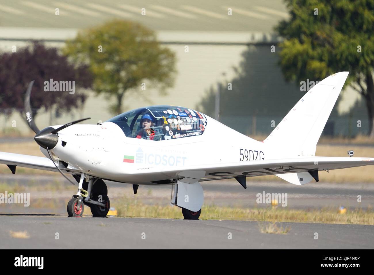 17-year-old pilot Mack Rutherford lands at Biggin Hill Airport ...