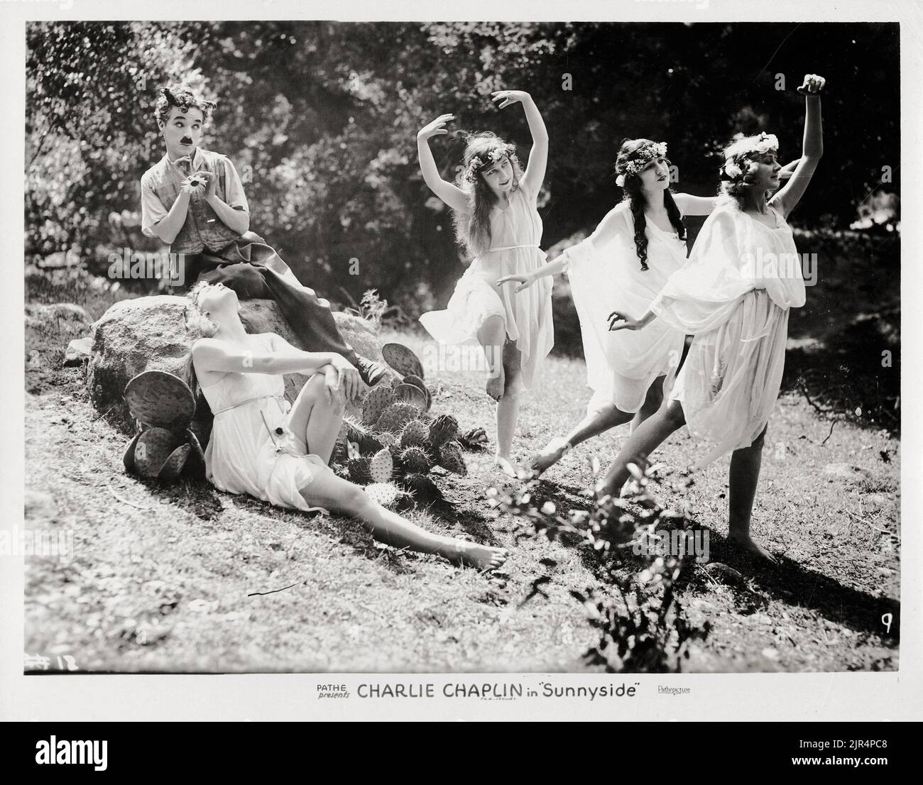 1920s little person hi-res stock photography and images - Alamy