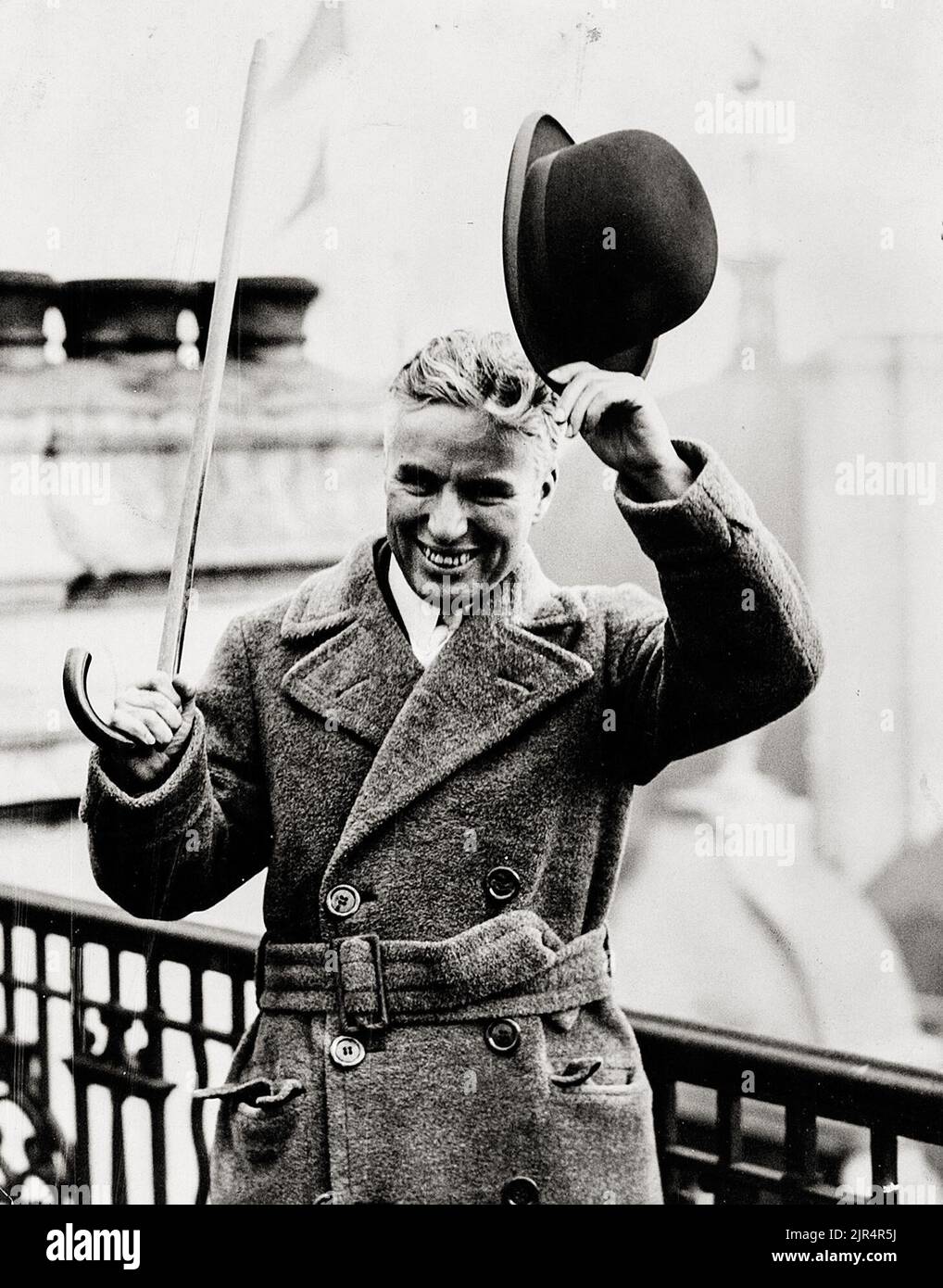The tramp charlie chaplin hi-res stock photography and images - Alamy