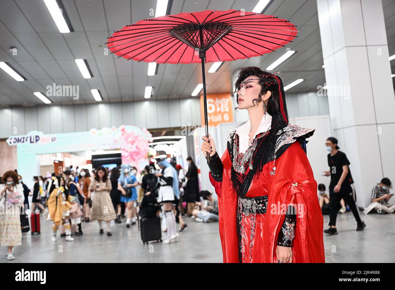 Chinese cosplayers hi-res stock photography and images - Alamy
