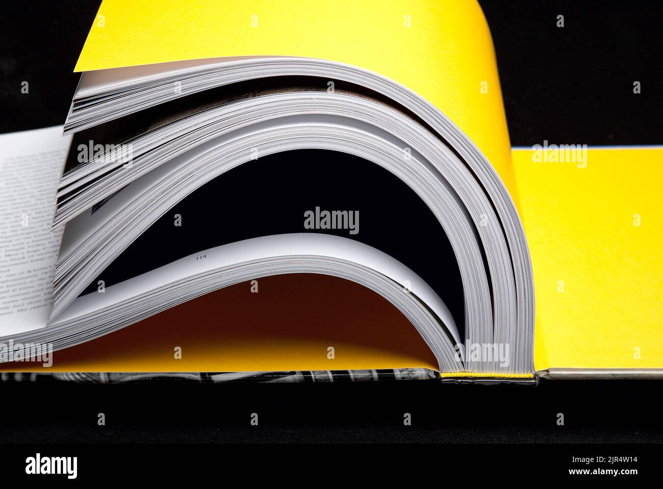 Book pages close hi-res stock photography and images - Alamy