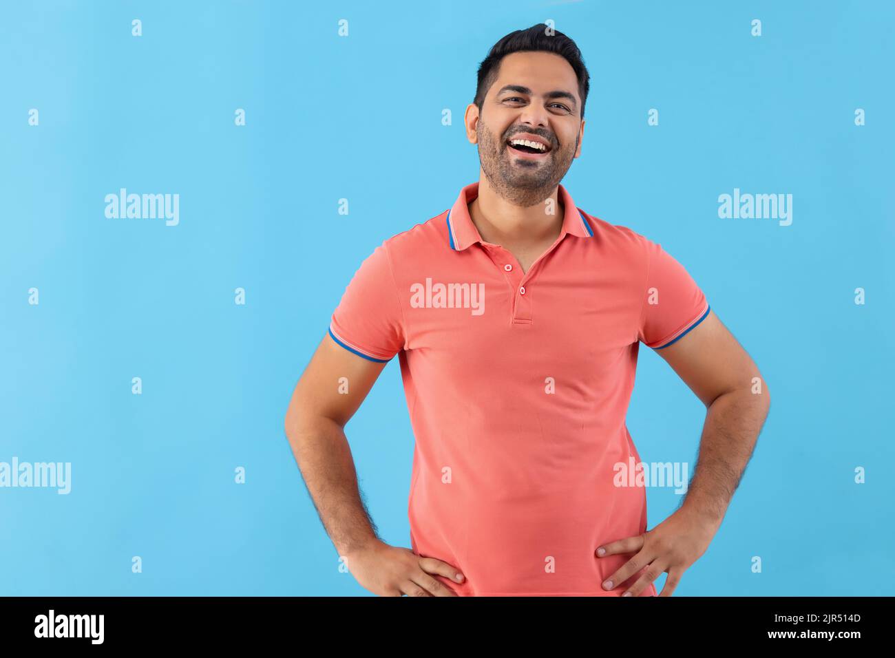Hands on waist hi-res stock photography and images - Alamy