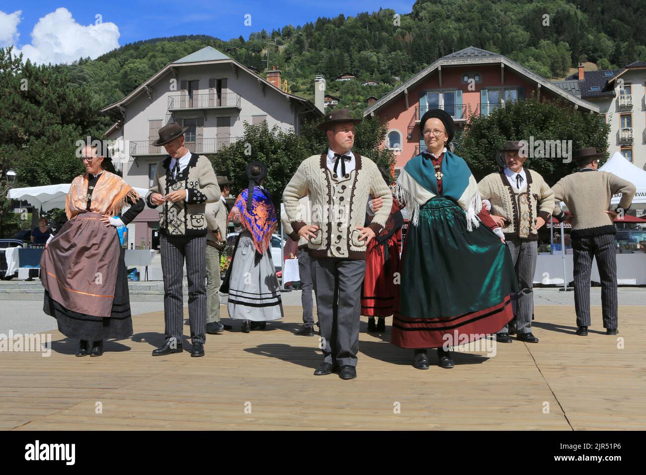 La Rioule. Danses folkloriques. Groupes folkloriques du Pays de Savoie ...