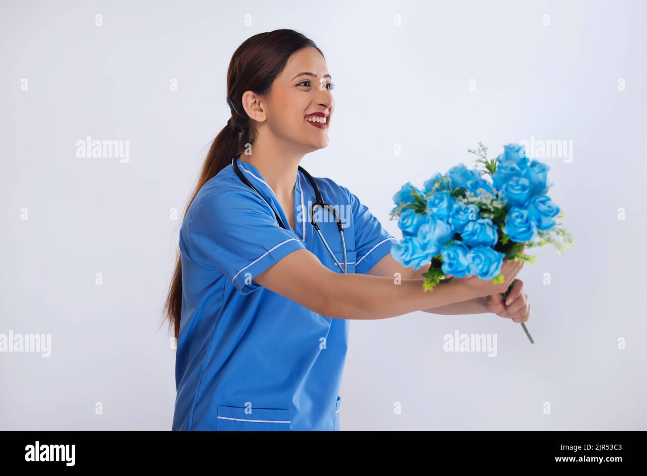 Giving flower hi-res stock photography and images - Alamy