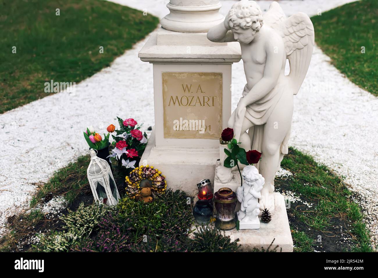 Mozart Grave in Saint Marx Cemetery Stock Photo - Alamy