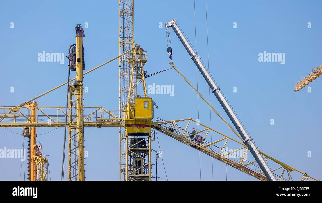 Tower crane operator cabin over hi-res stock photography and images - Alamy