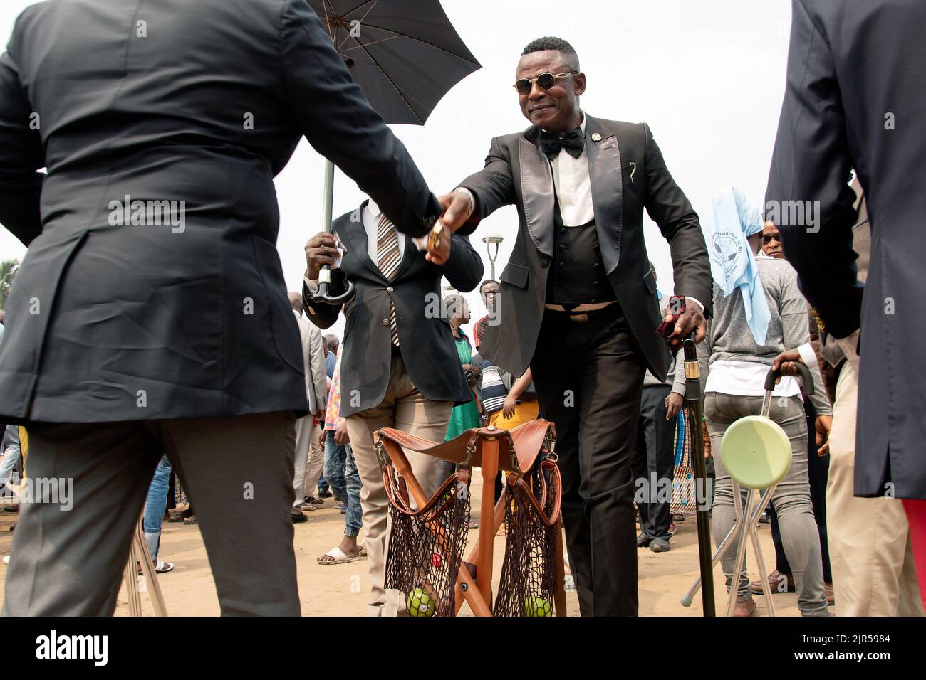 Sapeurs of congo hi-res stock photography and images - Alamy