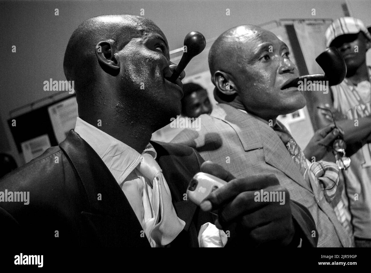 Sapeurs of congo hi-res stock photography and images - Alamy