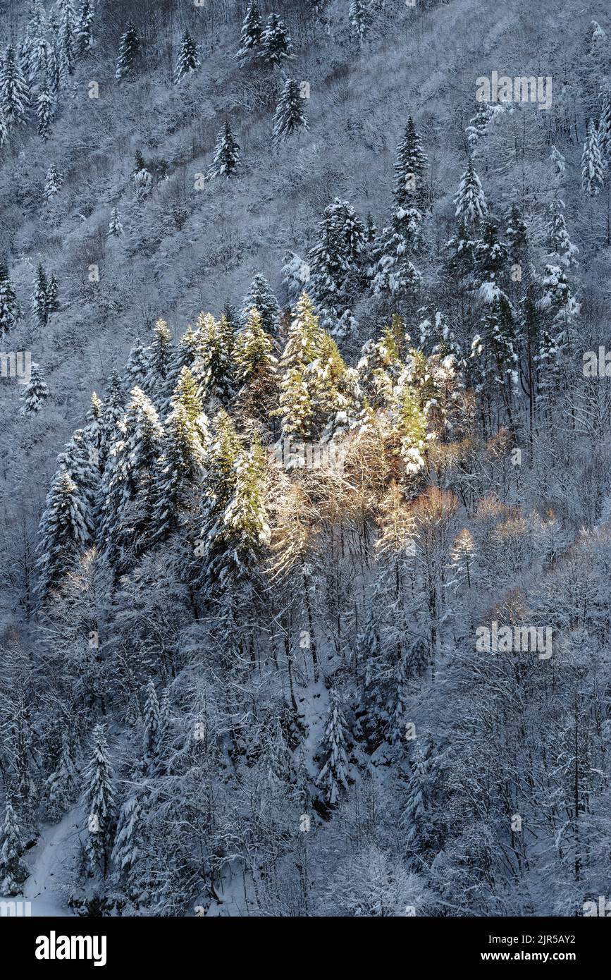 Elevated view mountains covered snow hi-res stock photography and ...