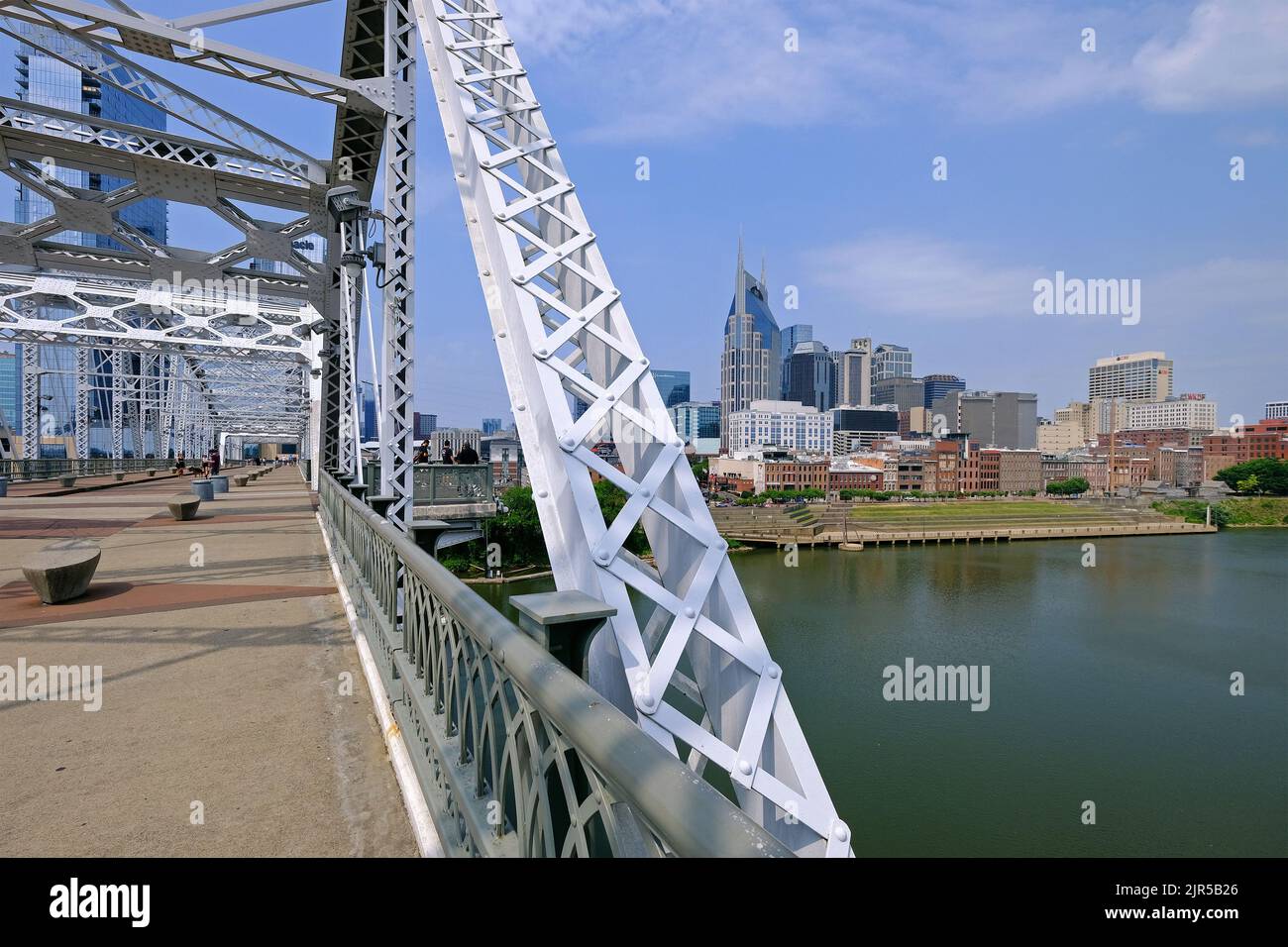 John seigenthaler pedestrian bridge hi-res stock photography and images ...
