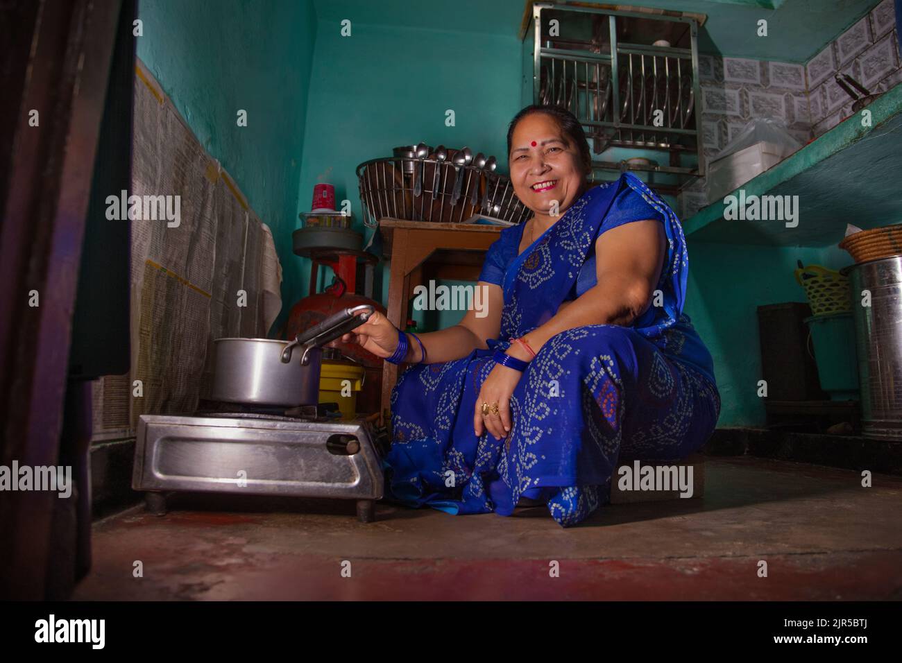 Tea making utensils hi-res stock photography and images - Alamy