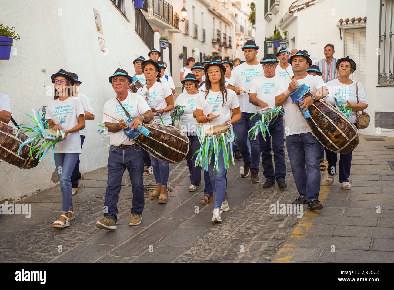 Spanish friction drum hi-res stock photography and images - Alamy