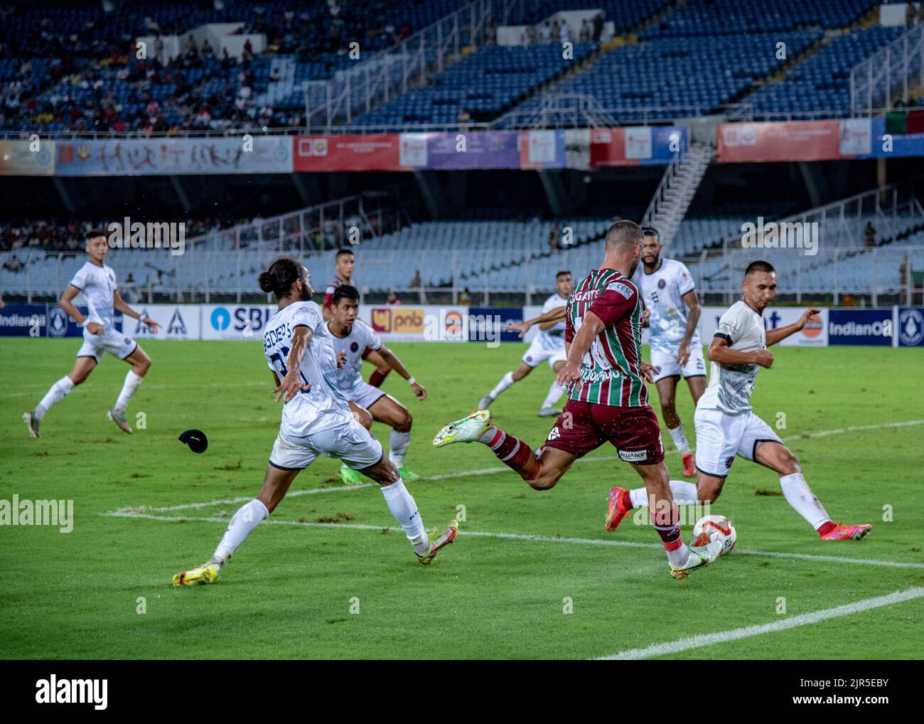 Vivekananda yuba bharati krirangan vybk hi-res stock photography and ...