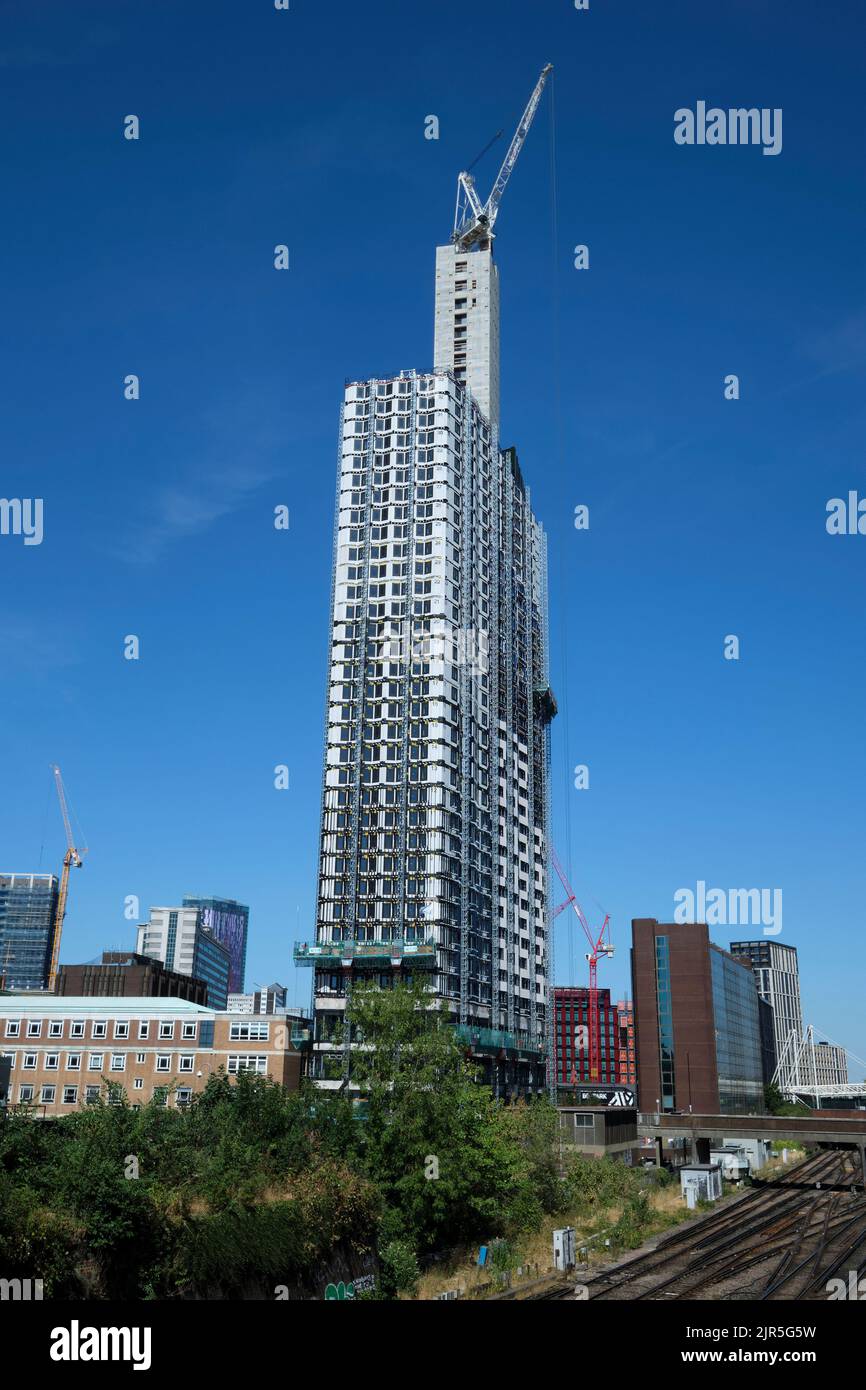 Construction of modular apartments by East Croydon South London Stock ...