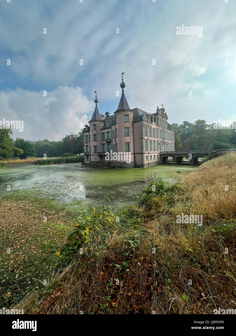 Victor pycke peteghem hi-res stock photography and images - Alamy