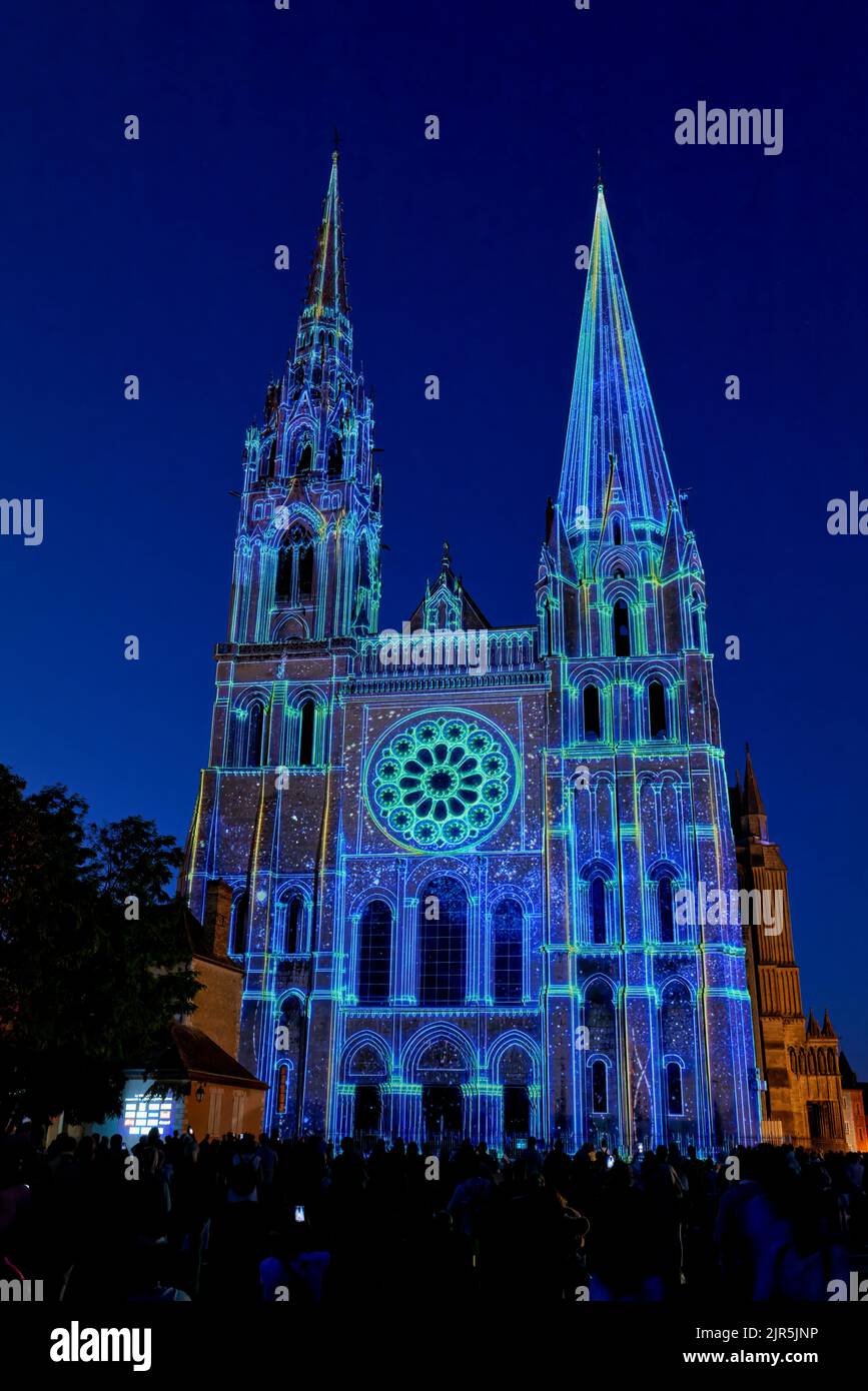 Chartres france the cathedral hi-res stock photography and images - Alamy