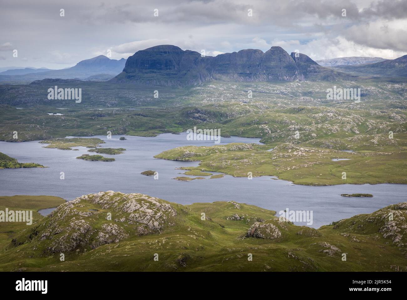 Peaks of assynt hi-res stock photography and images - Alamy