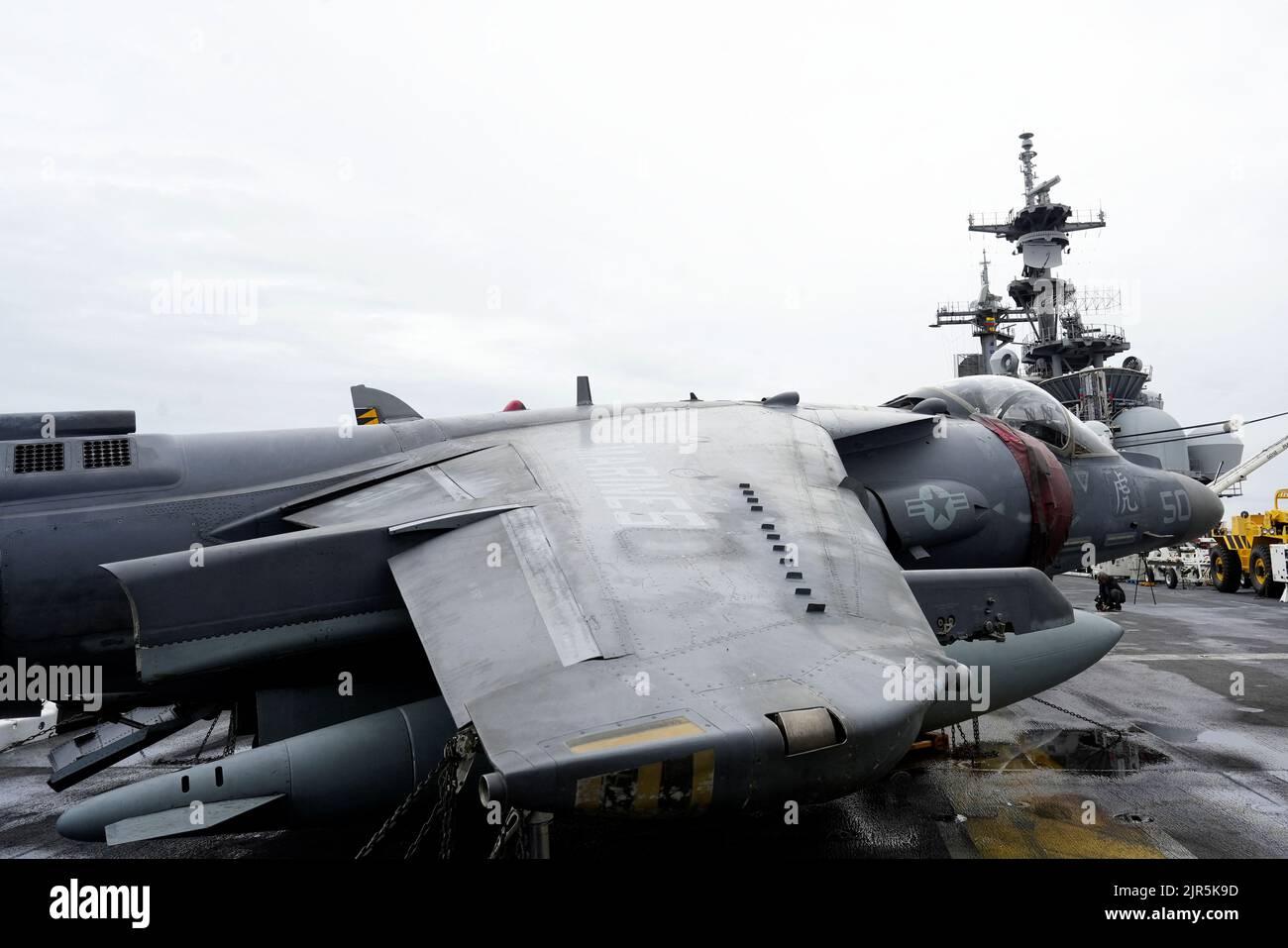Mcdonnell douglas av 8b harrier ii hi-res stock photography and images ...