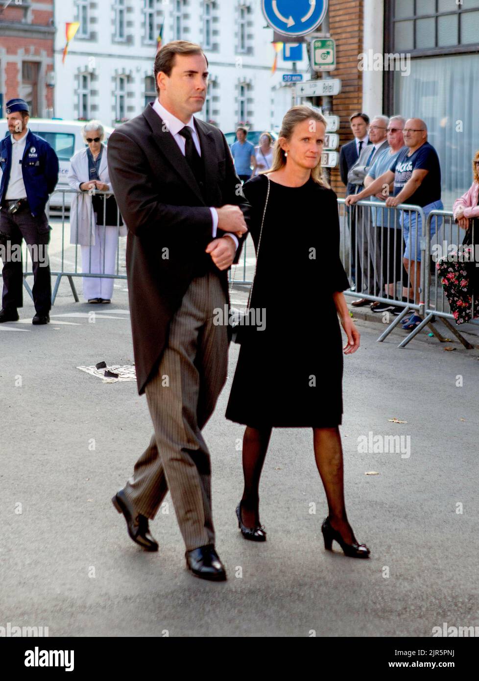 Princess Elisabeth de Ligne and Baron Baudouin Gilles de Pelichy arrive ...
