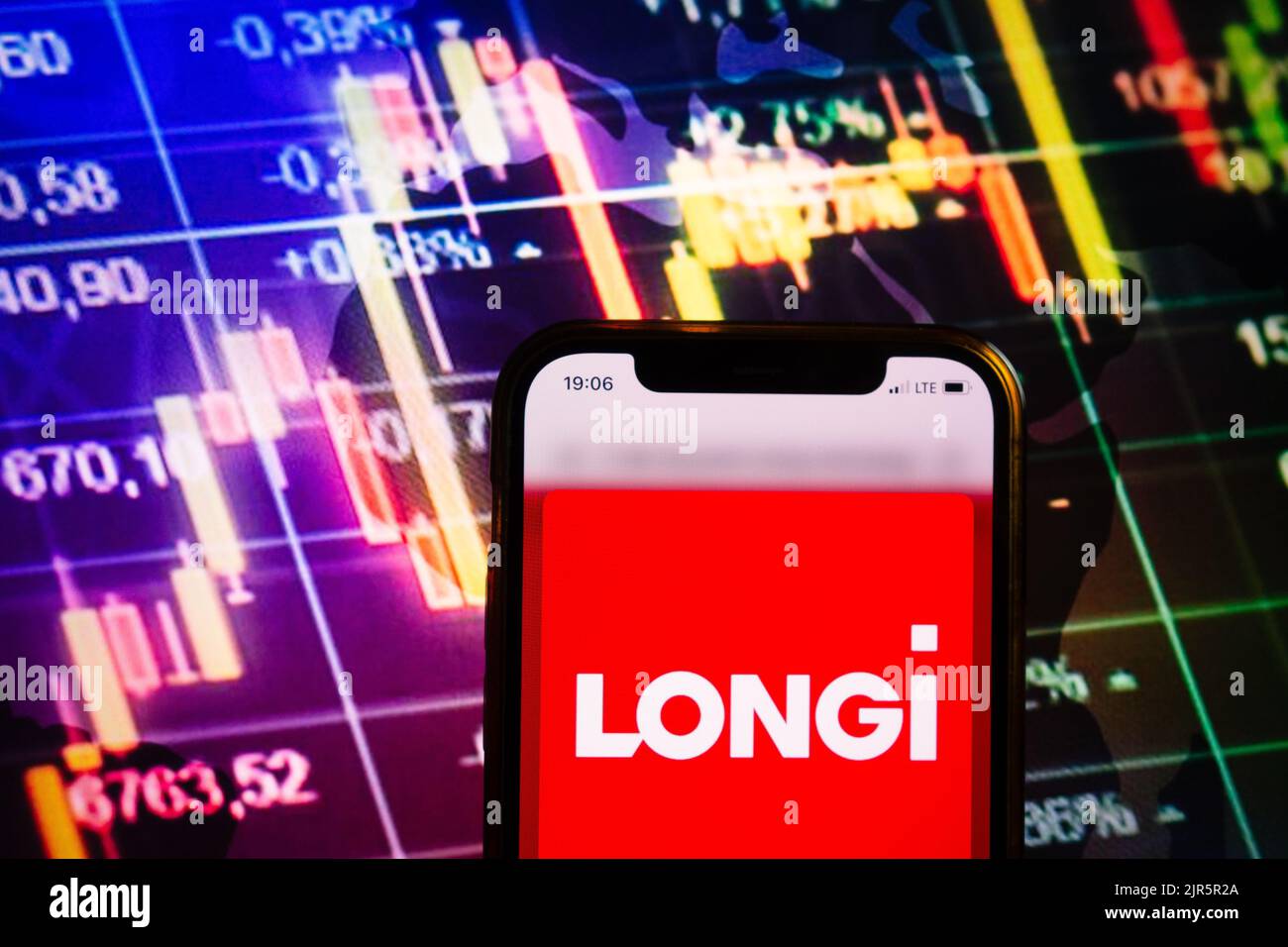 Longi logo hi-res stock photography and images - Alamy