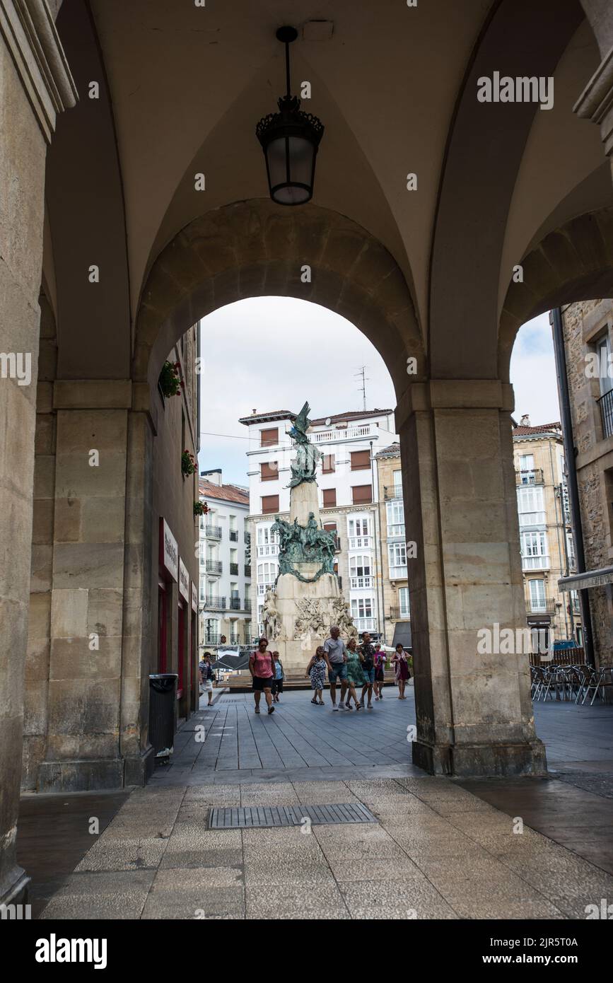 Vitoria battle monument virgen hi-res stock photography and images - Alamy