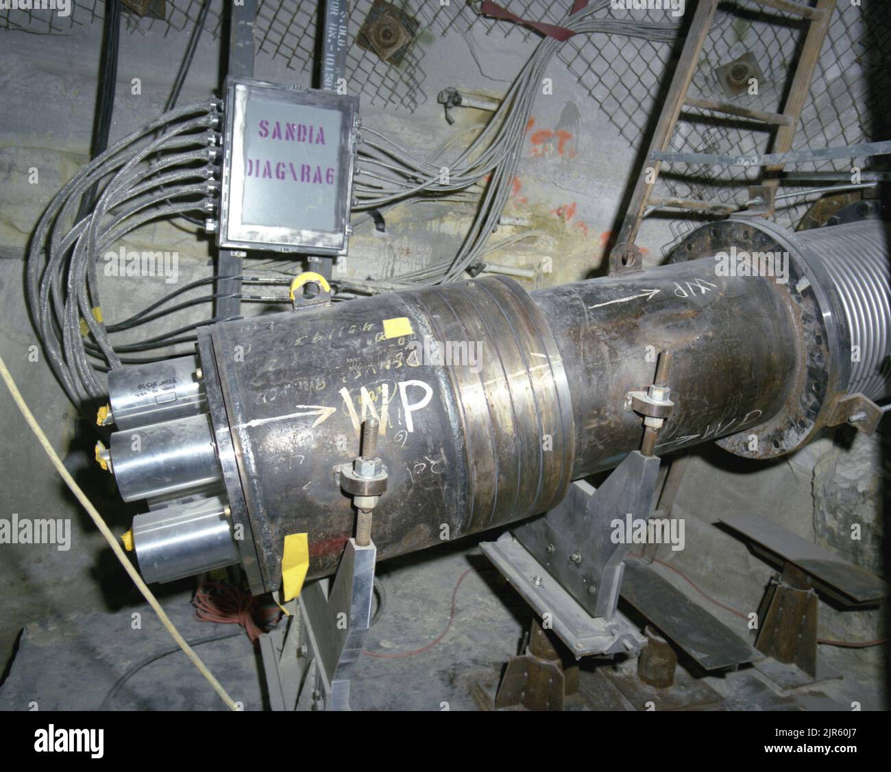 4 2 1992 hi-res stock photography and images - Alamy