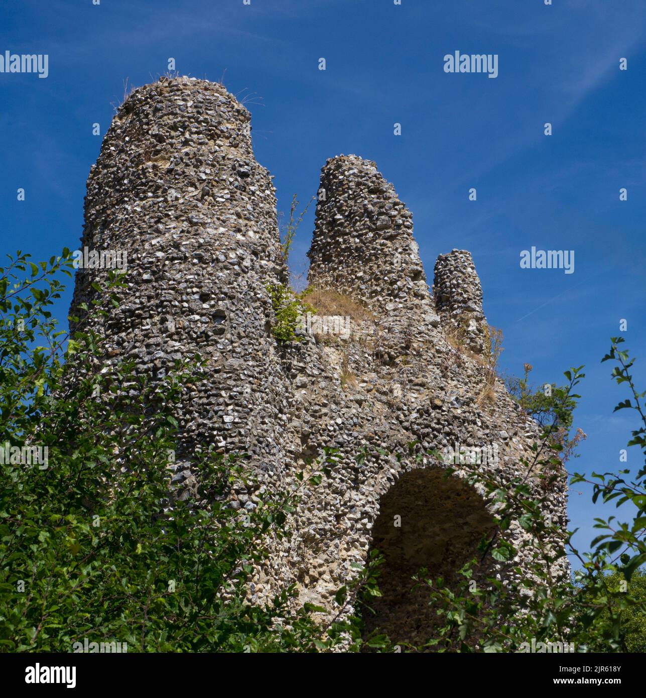 King johns castle odiham hi-res stock photography and images - Alamy