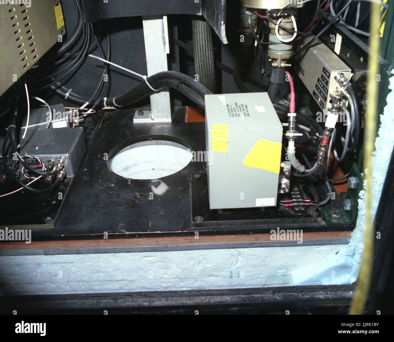 A92294 U19BG JUNCTION TV BOX K. PETERSON (Project Engineer) FEB 18 92 ...