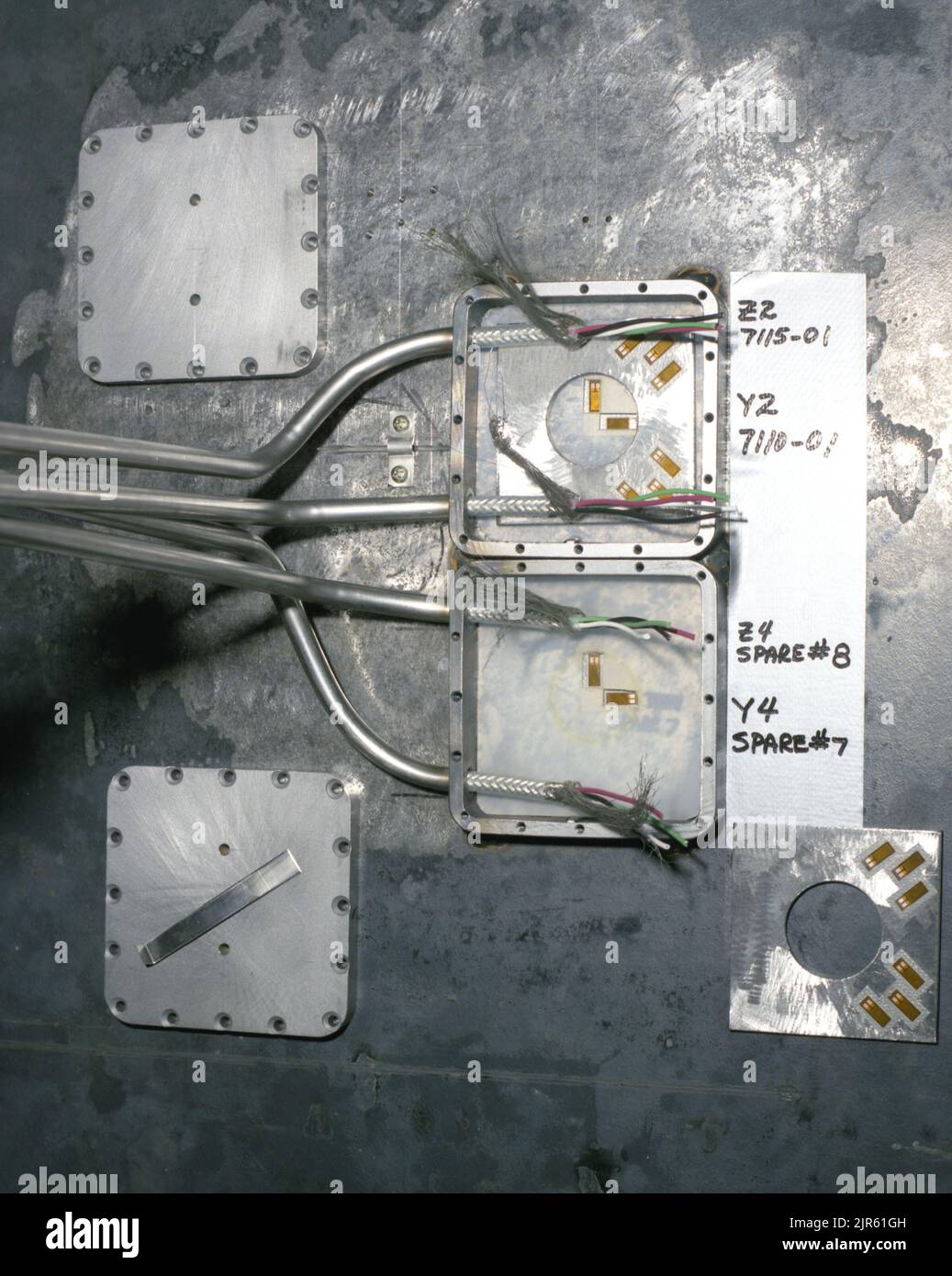 Strain gages hi-res stock photography and images - Alamy