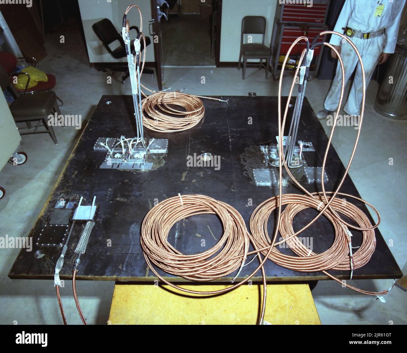 Strain gages hi-res stock photography and images - Alamy