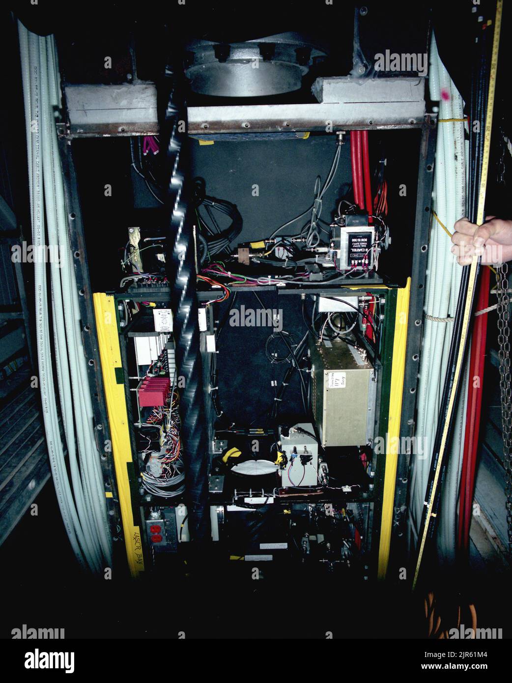 A92280 U19BG JUNCTION TV BOX K. PETERSON (Project Engineer) FEB 13 92 ...