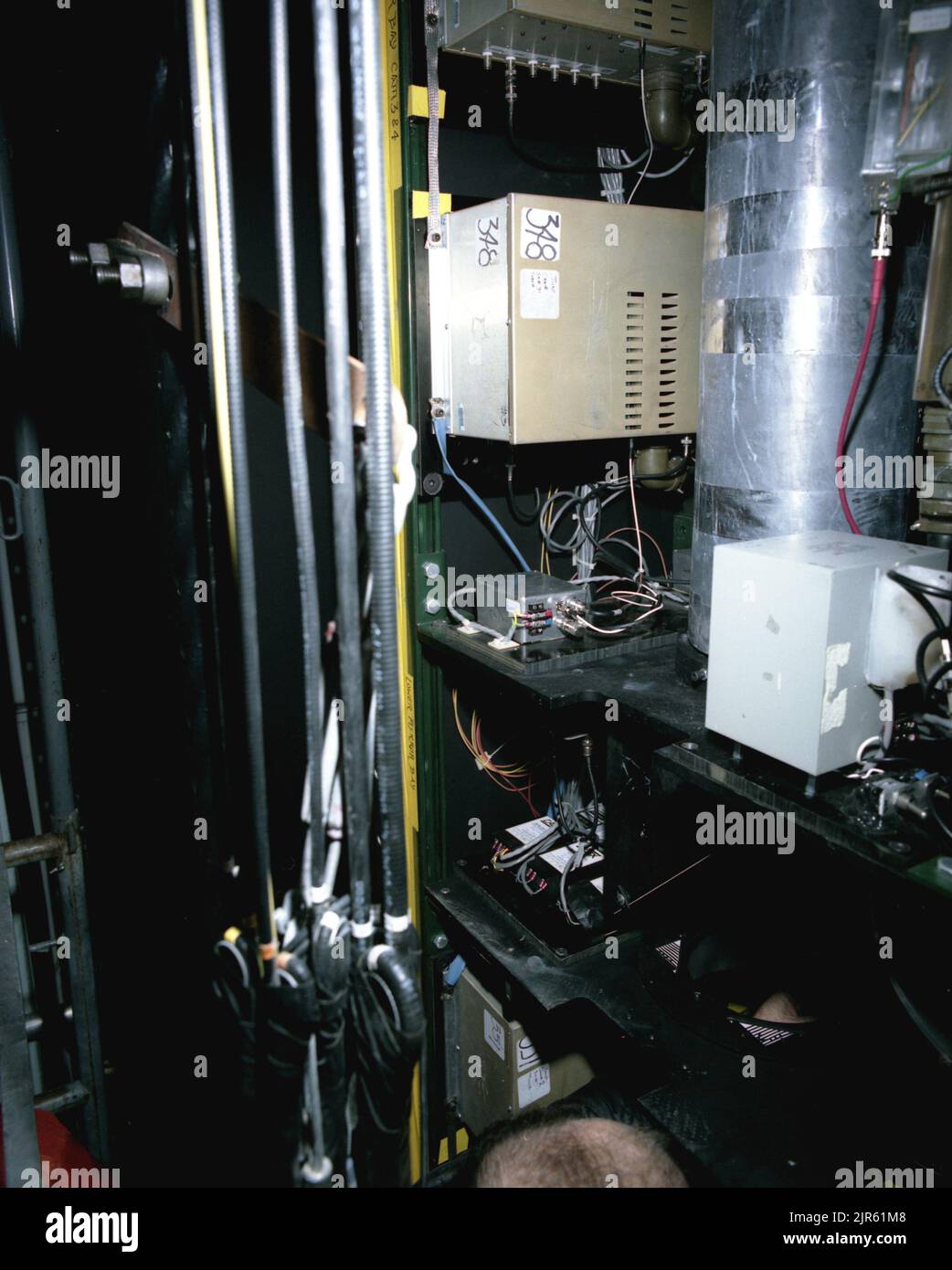 A92286 U19BG JUNCTION TV BOX K. PETERSON (Project Engineer) FEB 13 92 ...