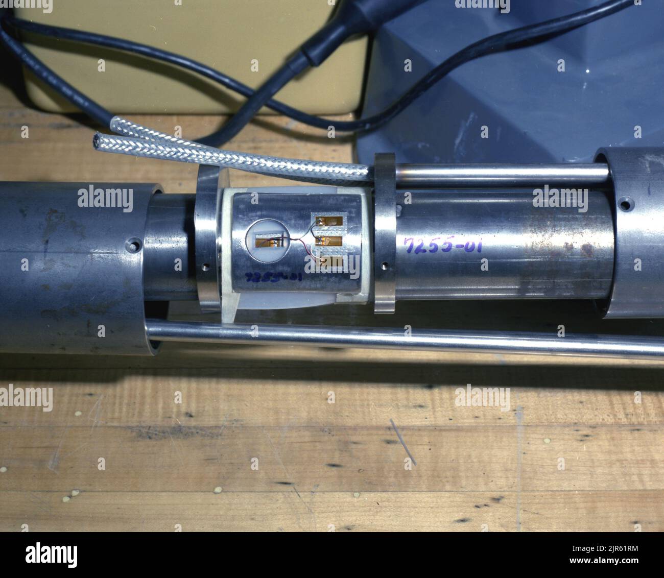 Strain gages hi-res stock photography and images - Alamy