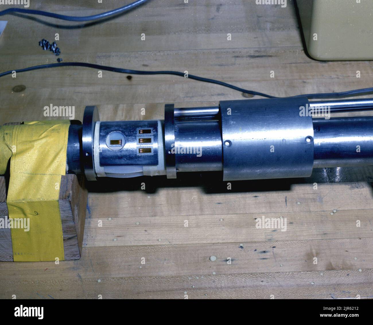 Strain gages hi-res stock photography and images - Alamy