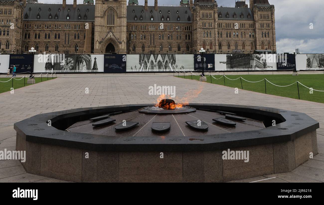 Centennial Flame in Parliament Hill, Ottawa Stock Photo - Alamy